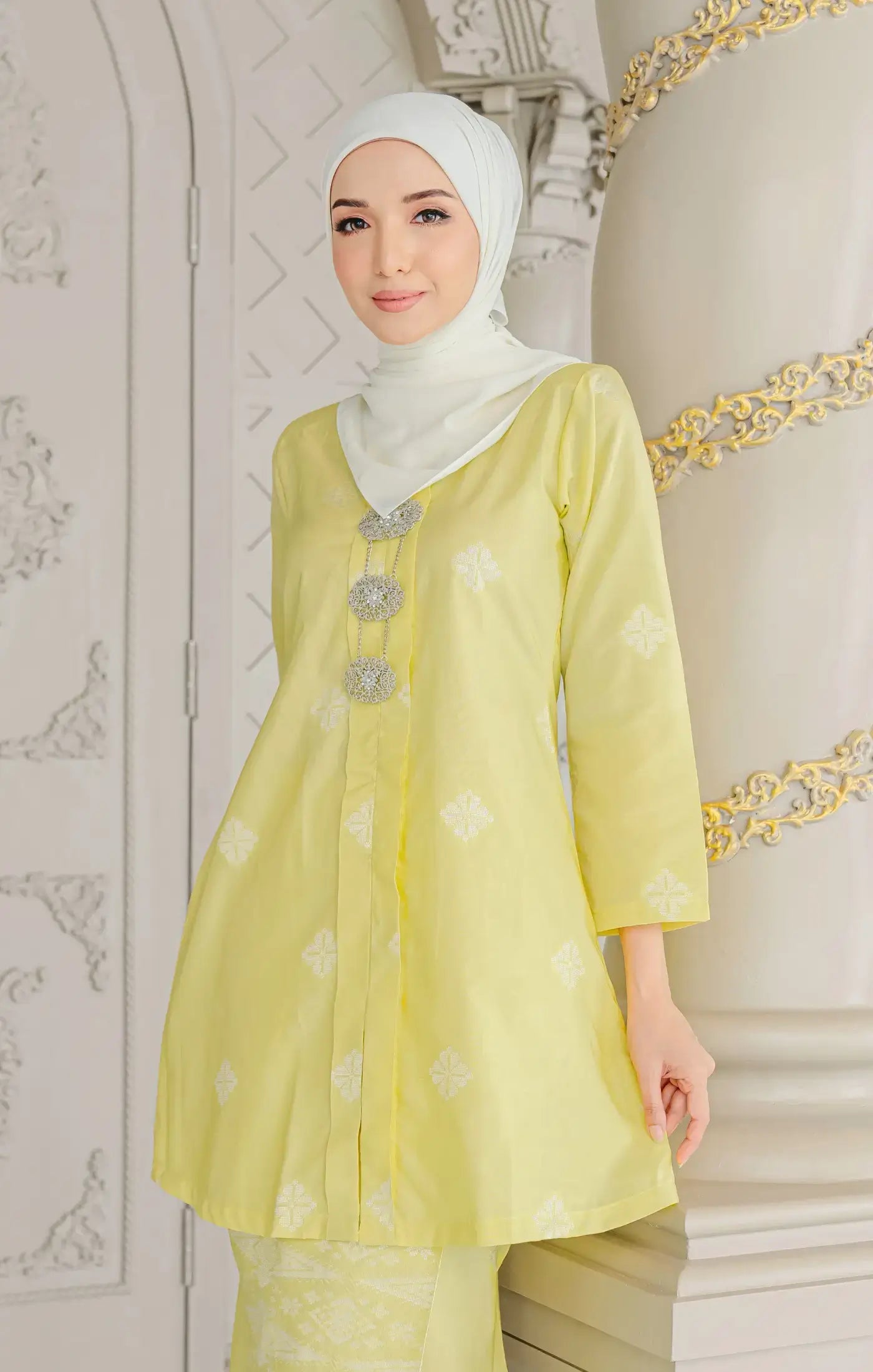 Shop Perfect Baju Kebaya | Elegant Styles