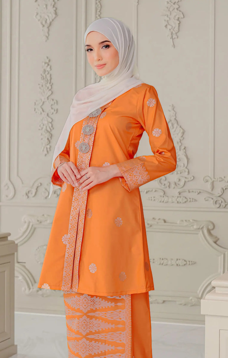 LAYLO KEBAYA | ORANGE SILVER – CARLANISA