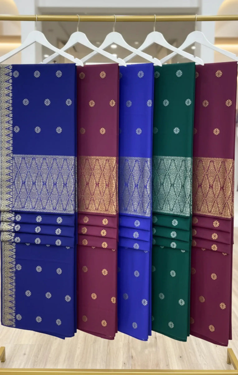 SONGKET BUNGA TABUR | EMERALD GREEN GOLD